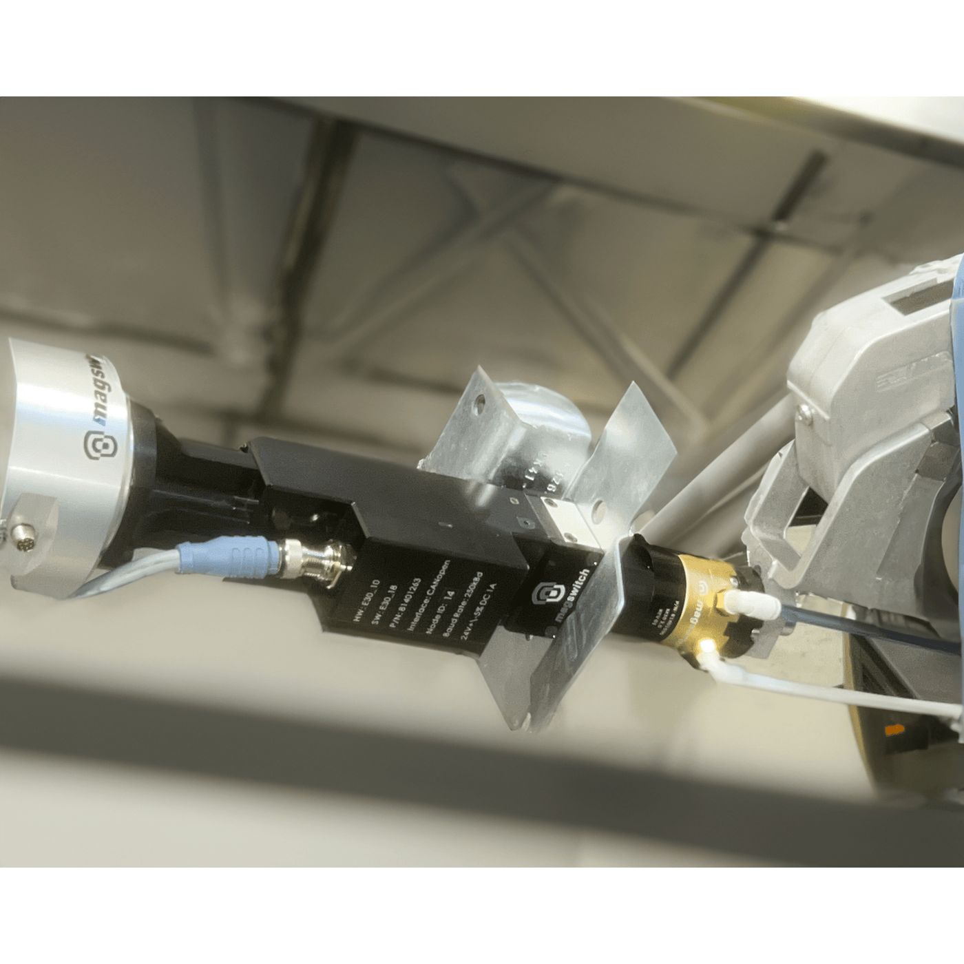 M30 2.0 Robotic End of Arm Tooling (EOAT) Magnetic Gripper End Effector