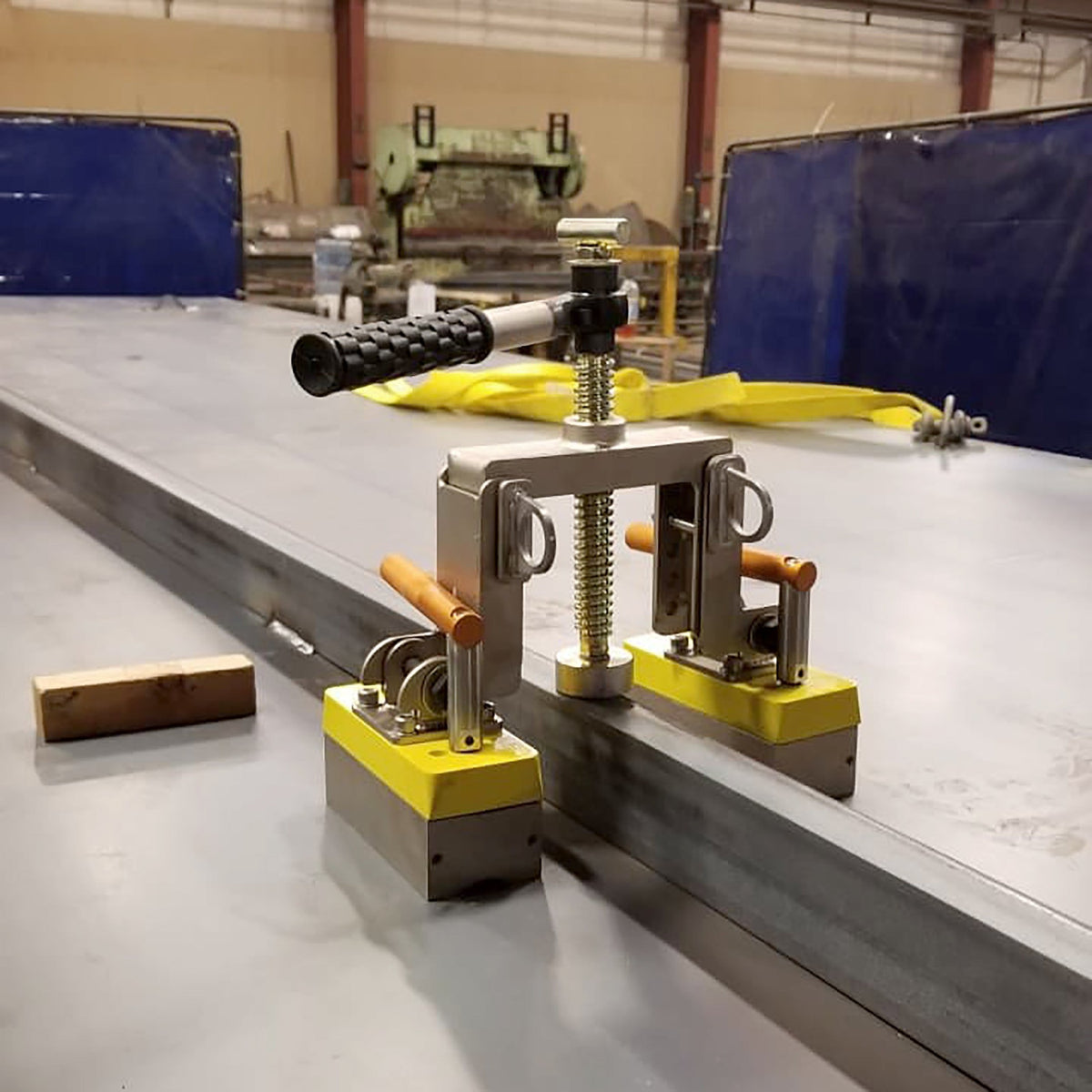1.5 Ton Beam Jack – 81001245– Magswitch Technologies