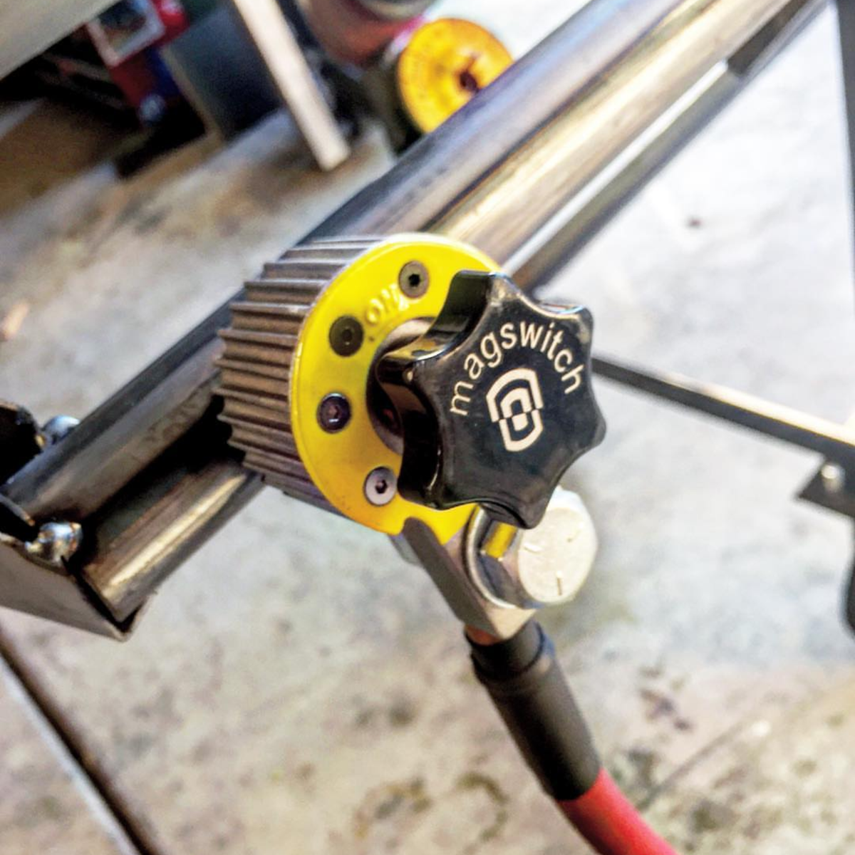 300 Amp Magnetic Ground Clamp | Magswitch